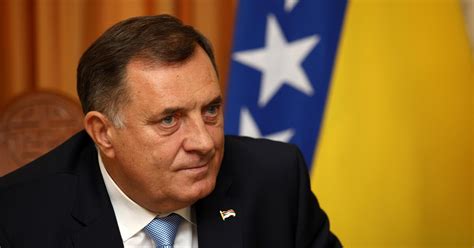 La Fiscalía Pide Detener Al Presidente Y Al Primer Ministro Serbobosnios Por Atacar El Orden