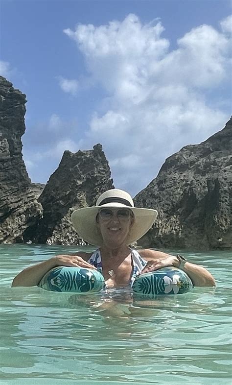 Zero Gravity Float N Thang A New Generation In Personal Flotation Float N Thang