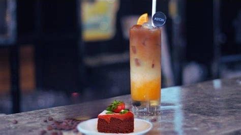 Nikmati Kombinasi Istimewa Tropical Java Latte Dan Cake Di Aston Palembang Hotel And Conference