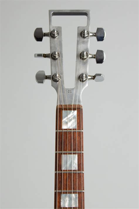 Travis Bean Tb 3000 Wedge Solid Body Electric Guitar 1978 Retrofret