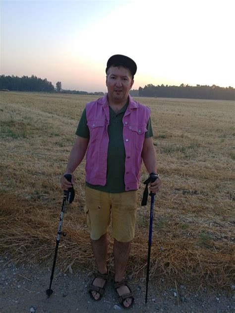 Pin By Iliyan Yurukov On Ilian Yurukov Fashion Jackets Vest