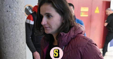 Julia Simon Stängs Av Men Kan Vara Med I Os