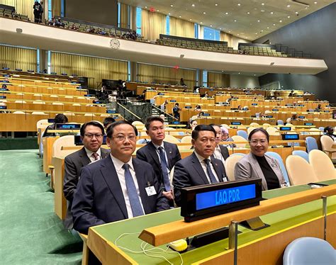 Monre ກຊສ ທ່ານລັດຖະມົນຕີ ກະຊວງຊັບພະຍາກອນທໍາມະຊາດ ແລະ Facebook