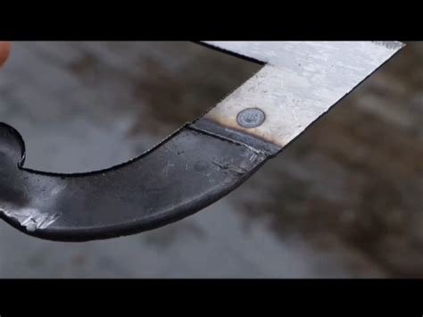 Manganese Steel Forged Weeding Hoe Hollow Heart Shaped Hoe Thickened Weeding God Ripper Multi