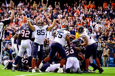 Bears Rb Khalil Herbert Dedicates Week 3 Performance To David Montgomery