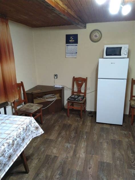 София Тристаен апартамент кв Модерно предградие Тристаен апартамент под наем 75 кв м Обзаведен