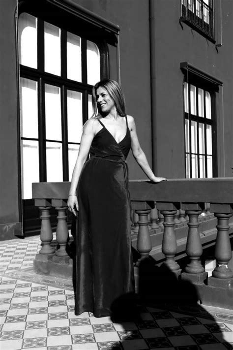 Sandra Cristina — Fadista Site Oficial
