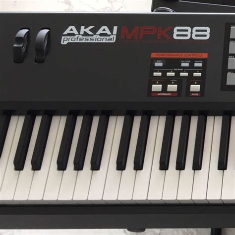 Akai Professional MPK88 Midi Controller Keyboard Hobbies Toys Music Media Musical