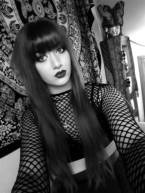 Pin By Donald O Brienl On Goth Transgender Women Women Transsexual Woman