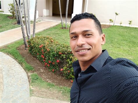 Chico Busca Mujer Madura Con Edades Entre Y A Os Amigocitas