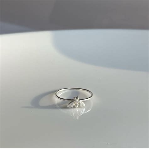 شیکو لند انگشتر نقره زنبور