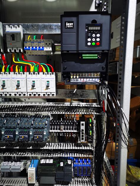 5G Edge Computing Gateway Applied To Monitoring And Control Of Water Pump Room