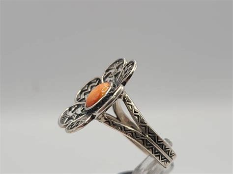 Spiny Oyster Ring 925 Silver Flower Motif Ring Sou Gem