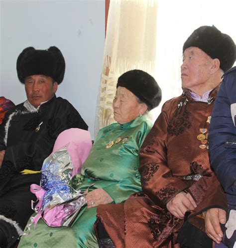 Шагнал гардуулах ёслолын арга хэмжээ боллоо