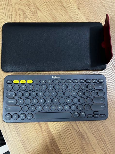 Logitech K380 Multi Device Bluetooth Wireless Keyboard Black Free Sleeve Cover Computers