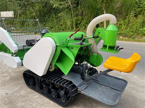 Máy Gặt Lúa Liên Hợp Mini Vhc 12new Model 2023