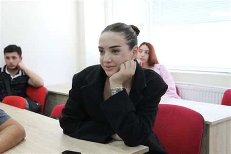 ევროპის For Eng Scroll Down ⤵️ 🗣 22 მაისს “ევროპის უნივერსიტეტში“ სლოვენიის “ახალი