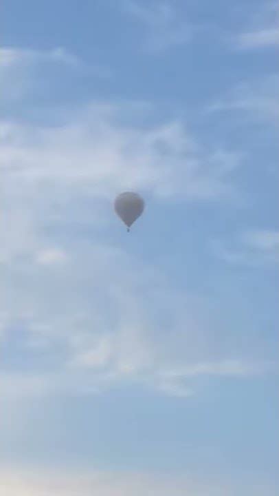 На воздушном шарике Youtube