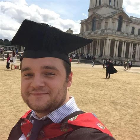 Teejay Shorter Medium