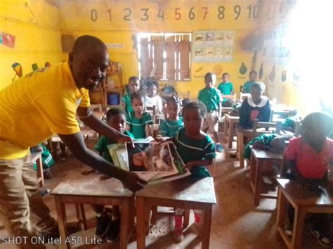 Ican Ghana On Linkedin Communityservice Education School Teachers Learning Resourcesharing