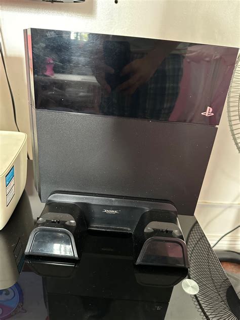 Old Ps4 Unit As Is Where Is Video Gaming Video Game Consoles Playstation On Carousell