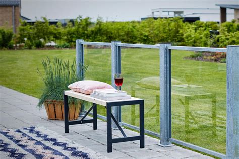 Plus Stahlpfosten Verzinkt Mit Fuss Und Schrauben Set 8 X 8 X 96 Cm Jetzt Online Plus Garten