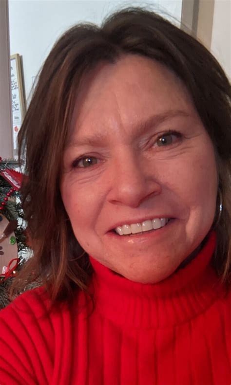 About Lisa Butler Art