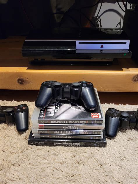 Got A Ps3 With 3 Controllers And 5 Games For €30 Rps3