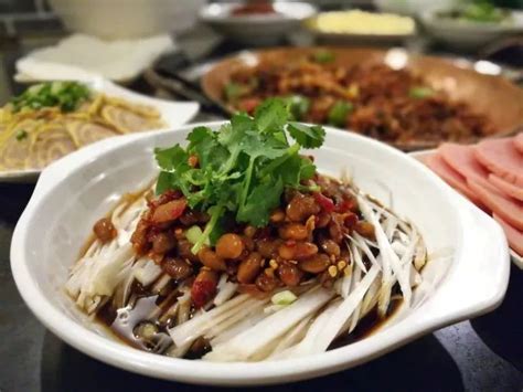 大葱拌豆豉 大葱拌水豆豉 大山谷图库