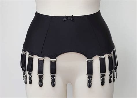 How To Implement Additional Straps Cocosretrocloset