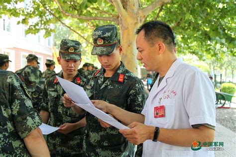 血库告急，武警官兵闻讯无偿献血！ 中国军网