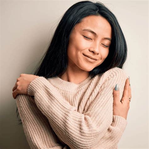 3 Ways Women Can Reset Their Happiness Biology According To A Beverly Hills Md Yourtango