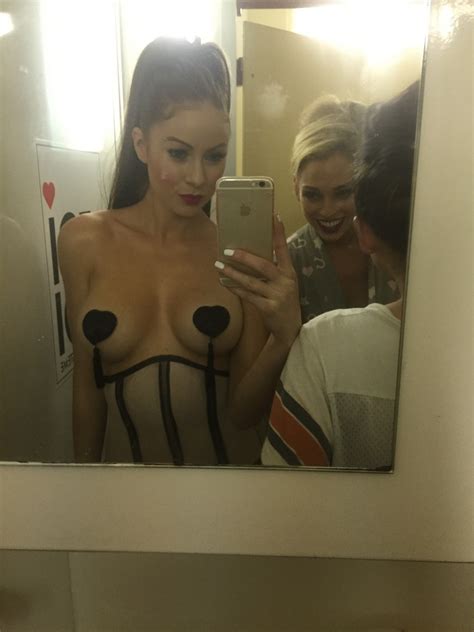 Laura Carter New Leaked Nude Photos The Fappening