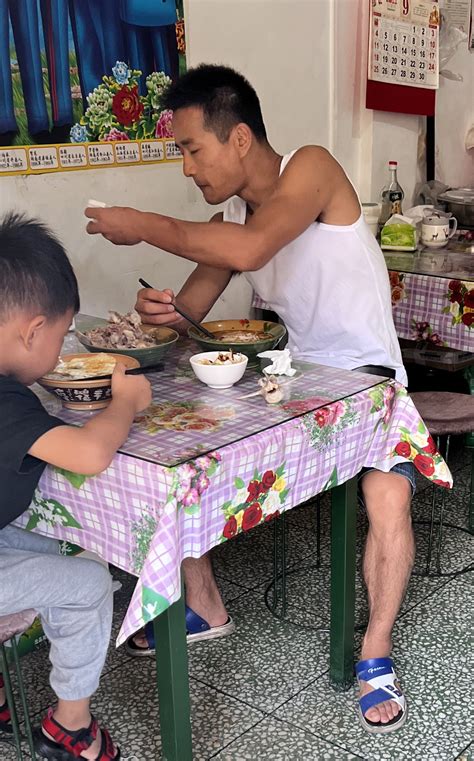 Lydia接推广 on Twitter 好man的男人荷尔蒙爆棚那浓密的腋毛真TM带劲好想被他超市 https t co