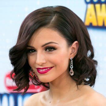 Cher Lloyd Bio Read About Her Profile At FreeOnes