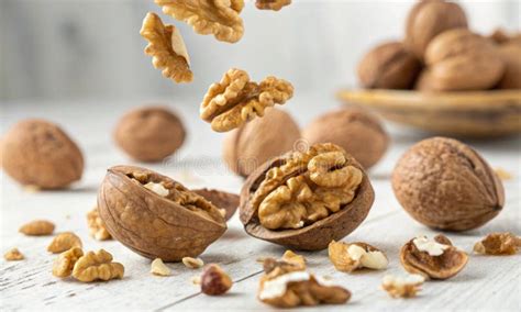 Walnuts For The Brain Vitamins And Minerals Nutrition Of The Body
