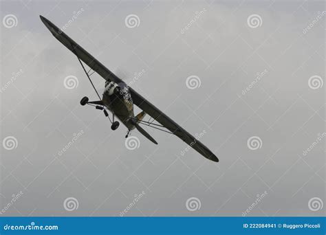 Piper J 3 Cub L 4 Grasshopper Ww2 Reconnaissance And Liaison Airplanes Editorial Photo