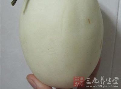 为什么吃了甜瓜嗓子痒 嗓子痒咳嗽是肺癌的前兆吗 随意云