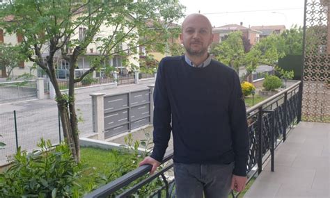 Il Libro Di Michele Poletti Psicologo Sul Delicato Tema Della Schizofrenia Giovanile Il