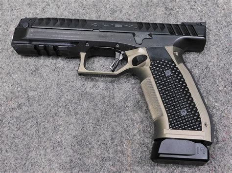 Armeria Frigerio Laugo Alien