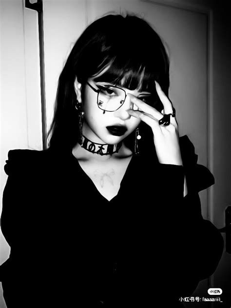 𝐗̶𝐕݊ ꞉ 𝑍ۙ𝐇ۣܻۣ𝑨𝐕̶𝕴̷̈́𝚬ܸ𝐗̵ 𝅮 𝕷𝕺̷̸̤𝕽⃪͈𝕯 ⸸̷̲ 𝗗ۣۭۙ𝚬⃥𝗩𝗜⃪ٌٌܻؗ𝗟 Cantores