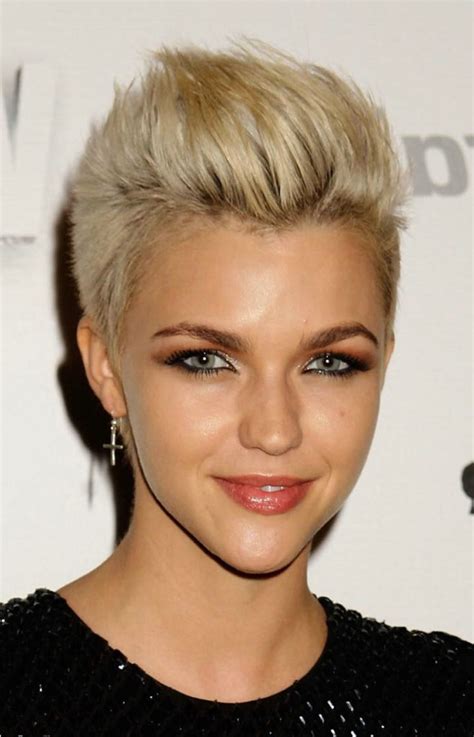 30 Edgy Short Hairstyles For Women Be Classy And Fabulous Haircuts And Hairstyles 2018