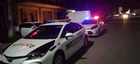 ტრაგედია ცოტა ხნის წინ ბინაში ორი ახალგაზრდა ბიჭის ცხედარი იპოვეს 3 დღის გარდაცვლილები არიან