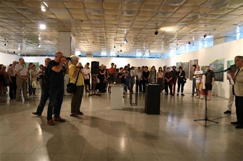 „В началото“ Млади български художници по идея и със съдействието на