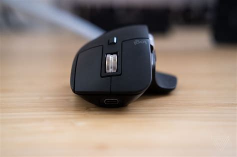 Logitech Mx Master S Review Everything Just Clicks The Verge