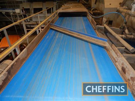 haith flat belt conveyor circa 36ft long 4ft wide fitted with air