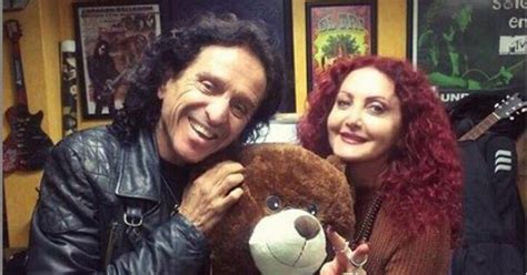 Chela La Domadora De Álex Lora Desde Hace Casi 40 Años De Amor