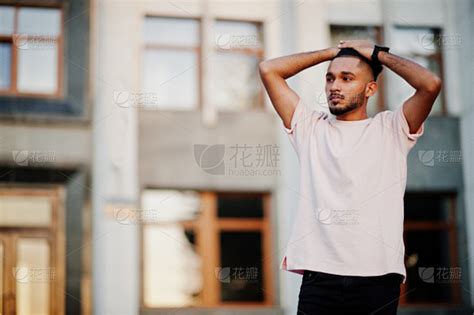 高雅 男人 络腮胡子 印度次大陆人 可爱的 商务 肖像 一个人 从容态度 现代