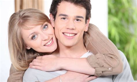 6 Best Cougar Dating Apps And Sites In 2022