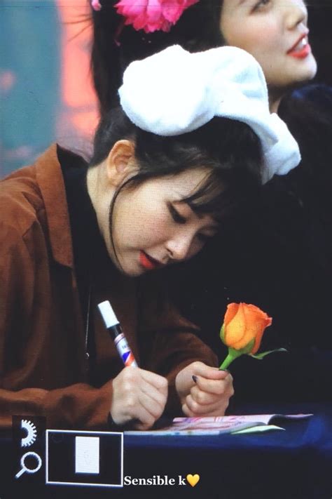 [레드벨벳] 오늘 하루종일 귀여운 팬 싸인회 머리띠 슬기 인스티즈 Instiz 이슈 카테고리